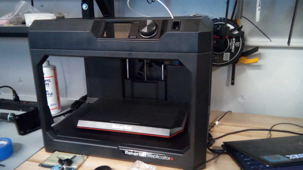 [FOR SALE] Makerbot Replicator + (plus), extra smart extruder included ...