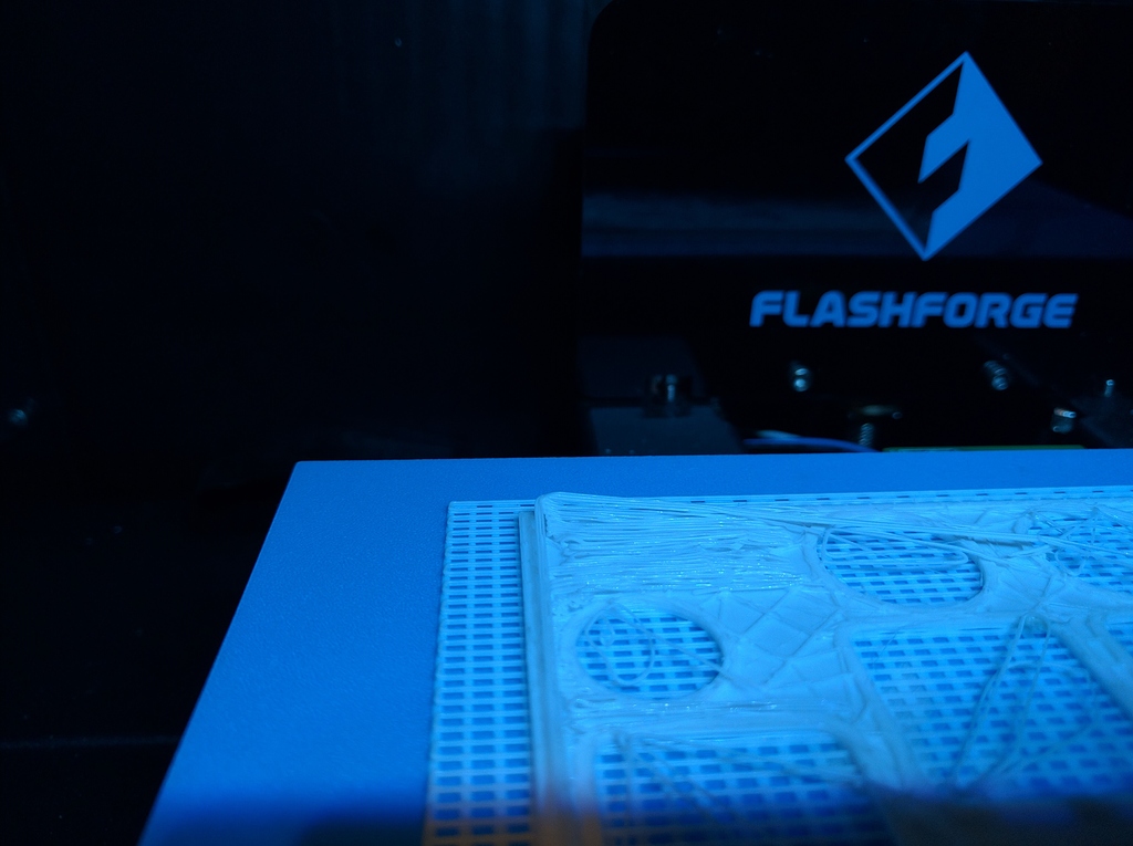Flashforge Creator pro 2016 - stringy layers - 3D Printers - Talk Manufacturing | Hubs